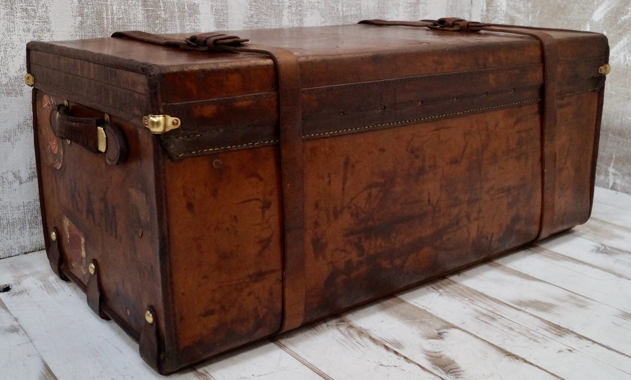 Vintage Drew & Sons Oversized Trunk (SOLD) – Clubhouse Interiors Ltd
