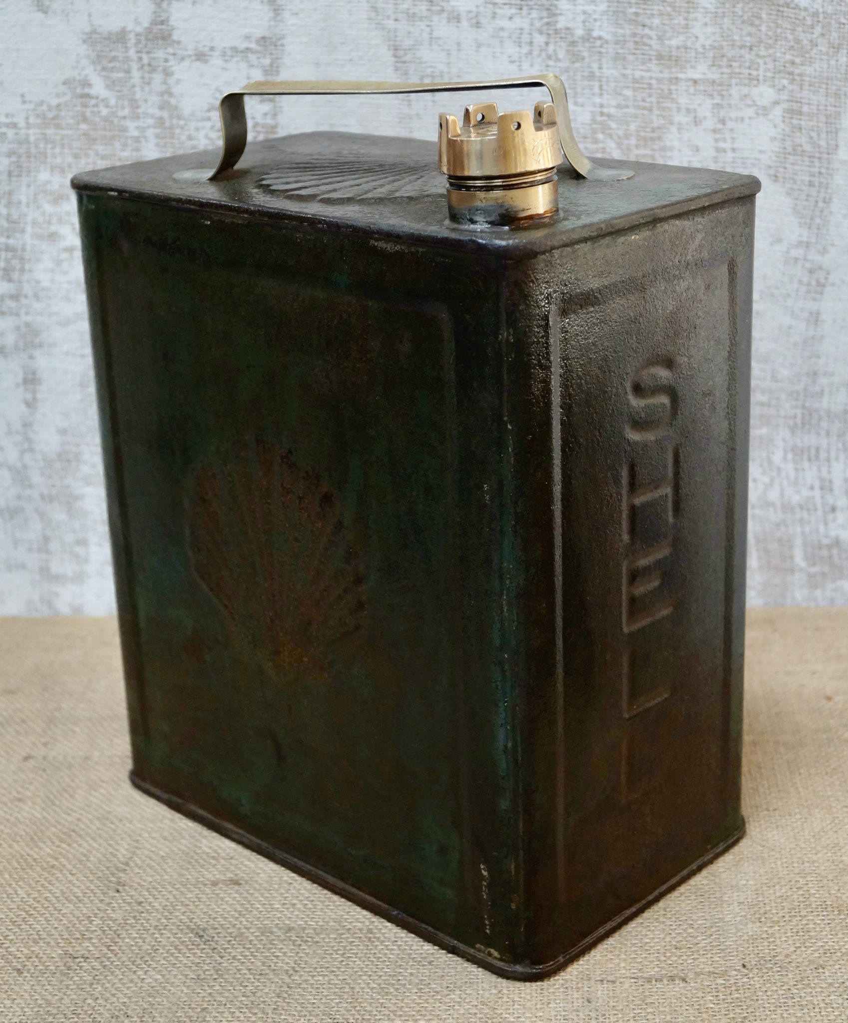 Vintage Shell Petrol Can (SOLD) – Clubhouse Interiors Ltd