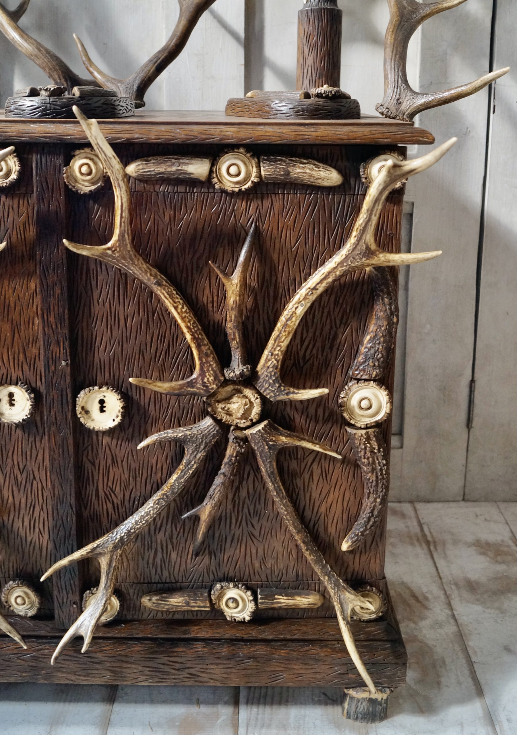Antique Black Forest Antler Hall Stand – Clubhouse Interiors Ltd