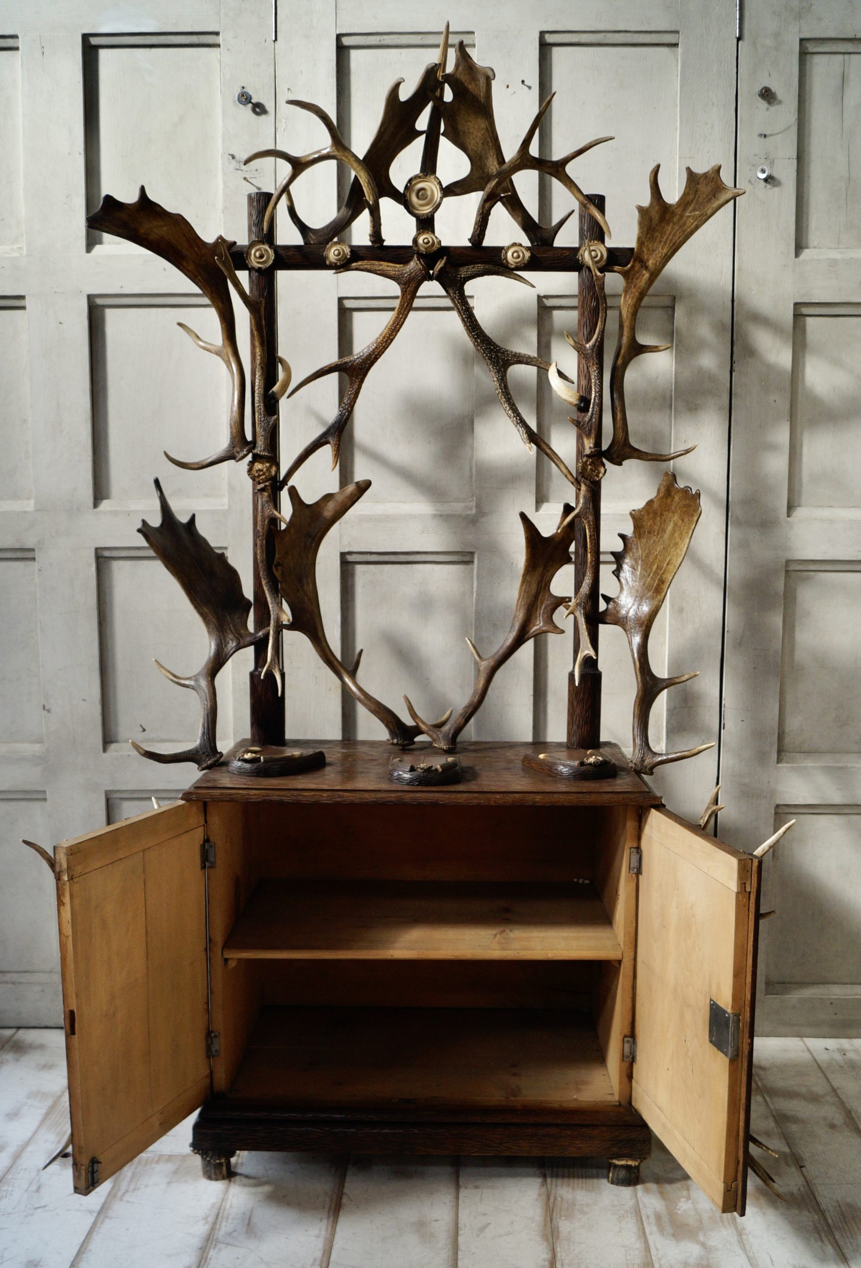 Antique Black Forest Antler Hall Stand – Clubhouse Interiors Ltd